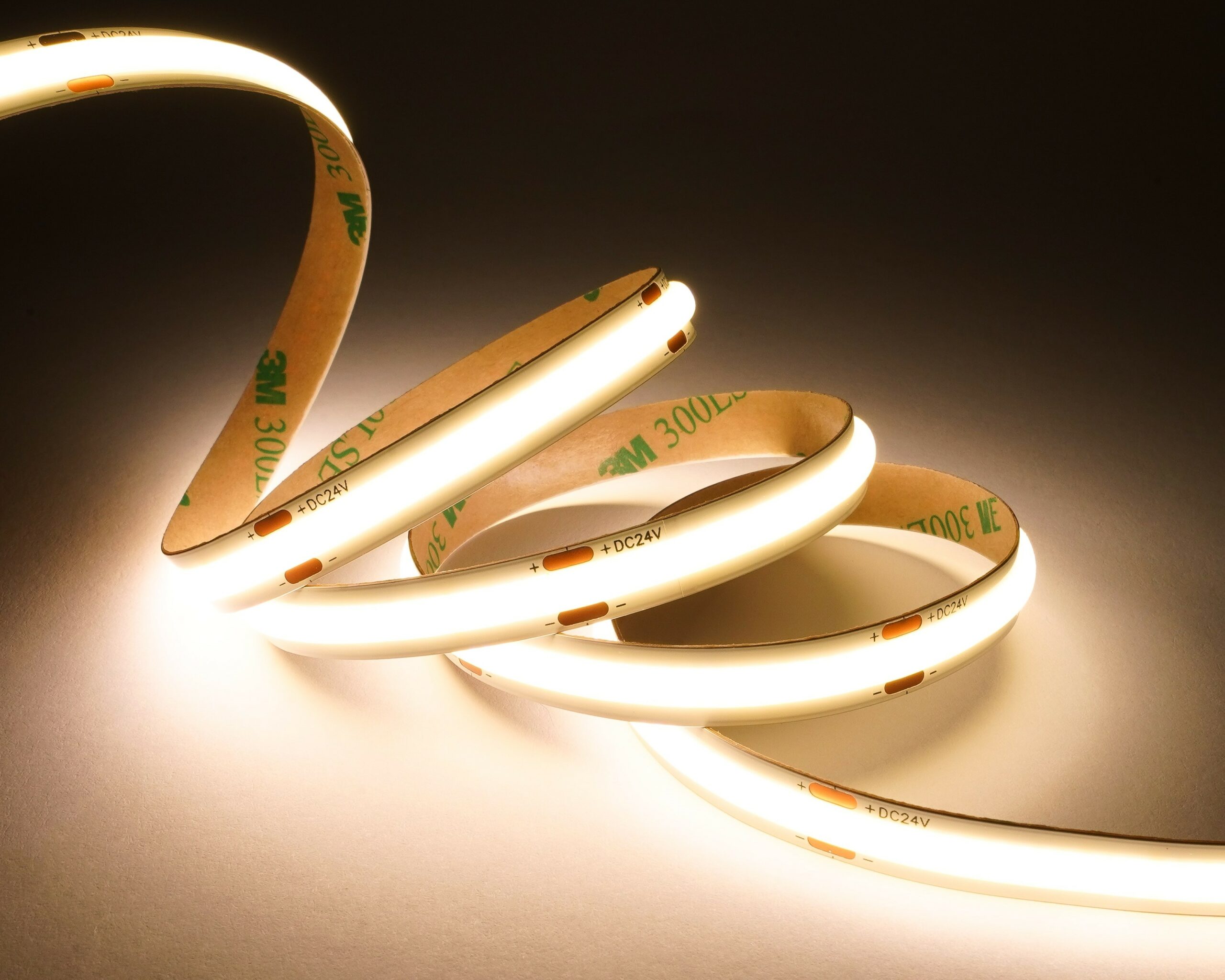 Taśma LED COB 4000K 480 LED 10W 950lm CRI>90 IP33 24V zoomLED®