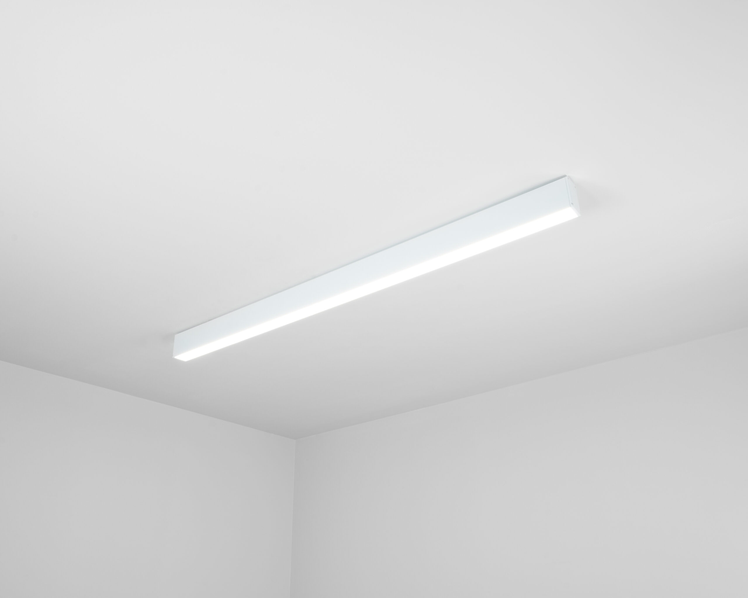 Lampa LED DALI liniowa sufitowa natynkowa zoomLED® N2 CRI>90 biała ...